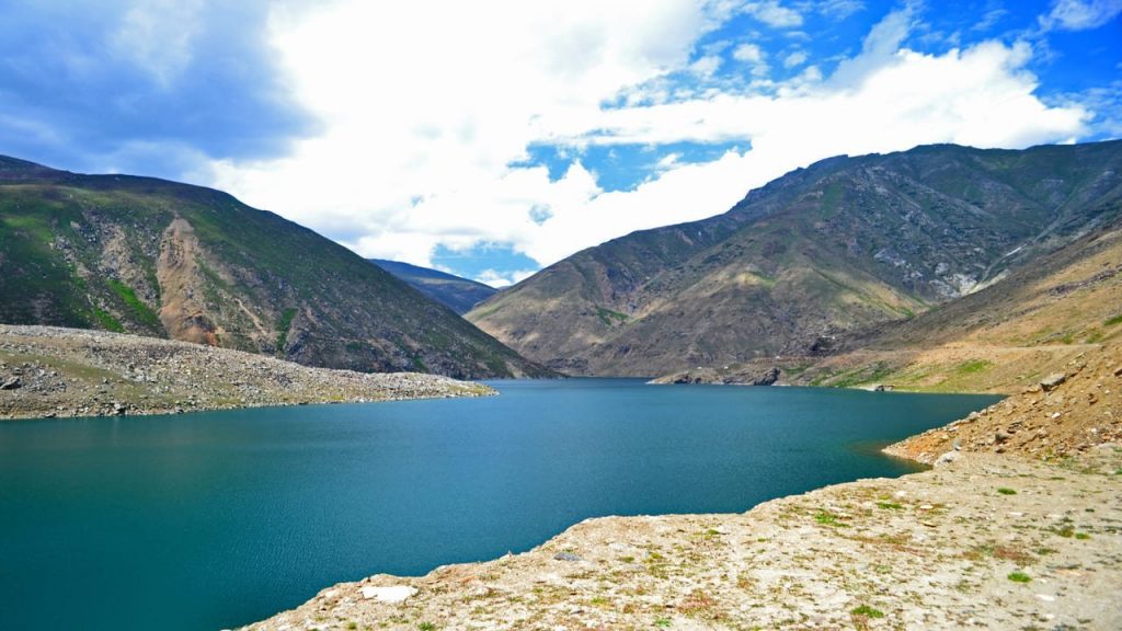 Naran Kaghan The Best Place To Visit With Your Family - Story.com.pk