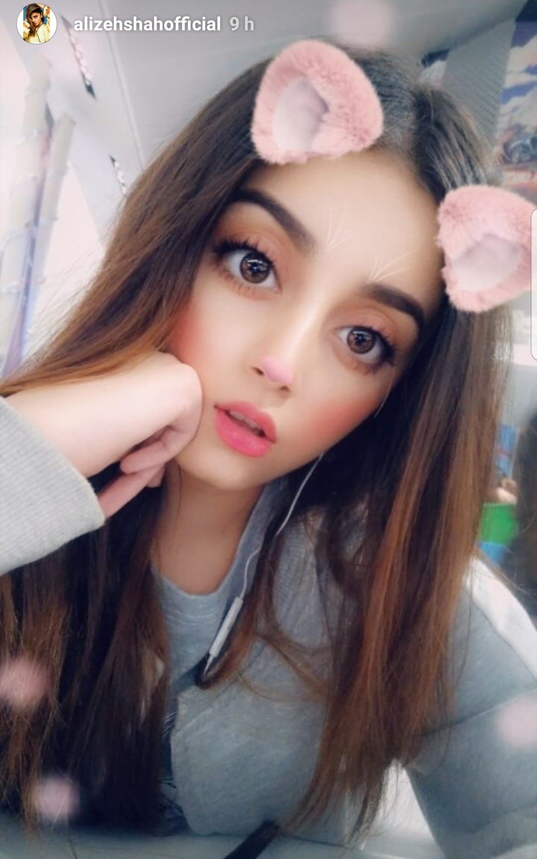 Alizeh Shah Biography, Age, Education, Husband, Boyfriend, Dramas ...